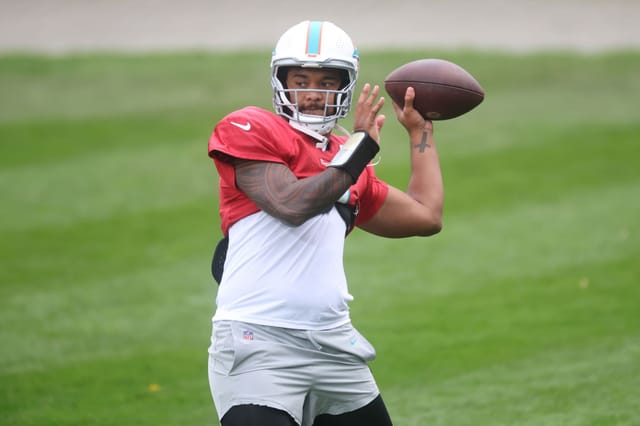 Tua Tagovailoa Profile - Bio, Game Log, Career Stats, Draft, College ...