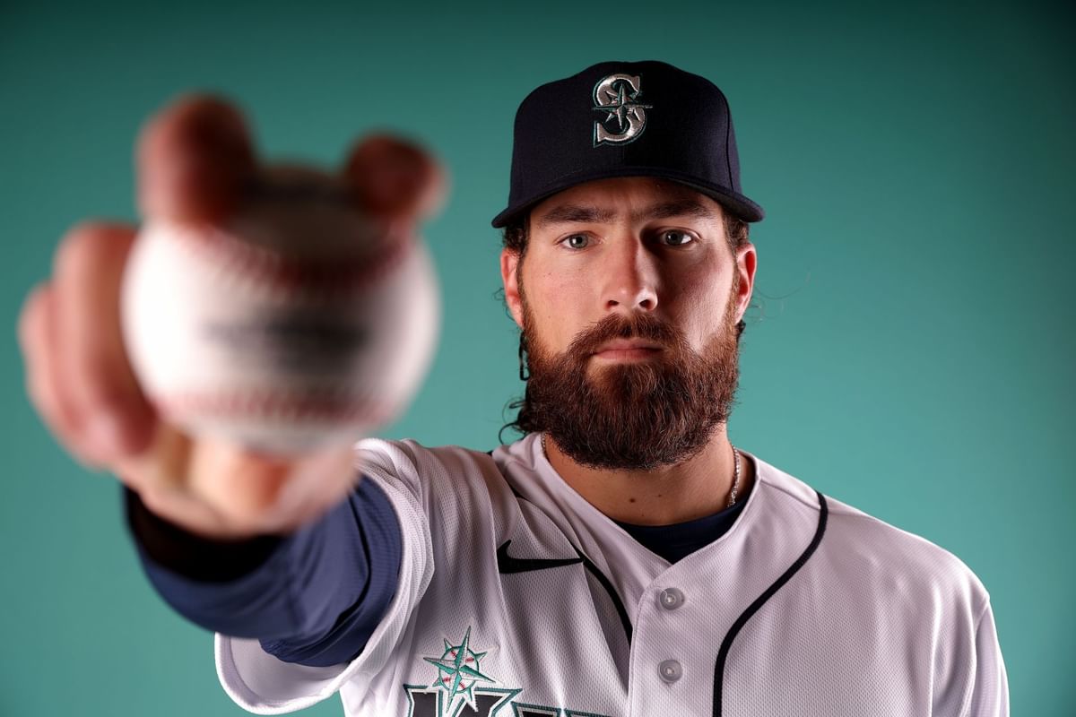 Atlanta Braves sign RHP Penn Murfee and RHP Jackson Stephens on one ...