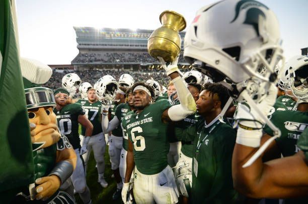 List of Old Brass Spittoon Trophy Winner Year by Year