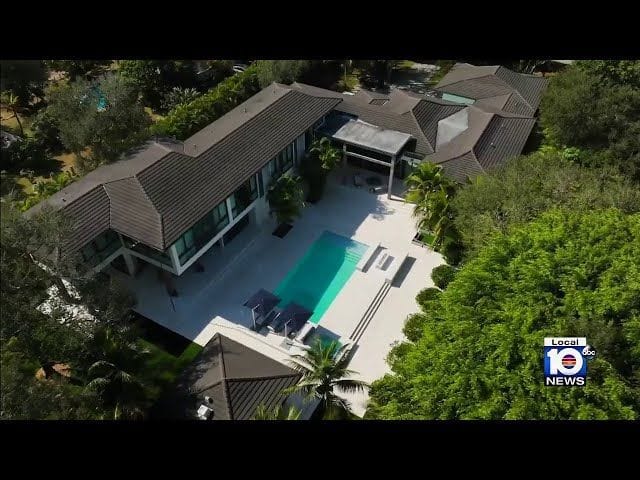 In Photos: MLB legend David Ortiz's ritzy Miami mansion worth ...