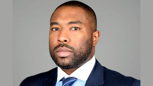 Who is Carron J. Phillips? Deadspin writer under fire for accusing ...