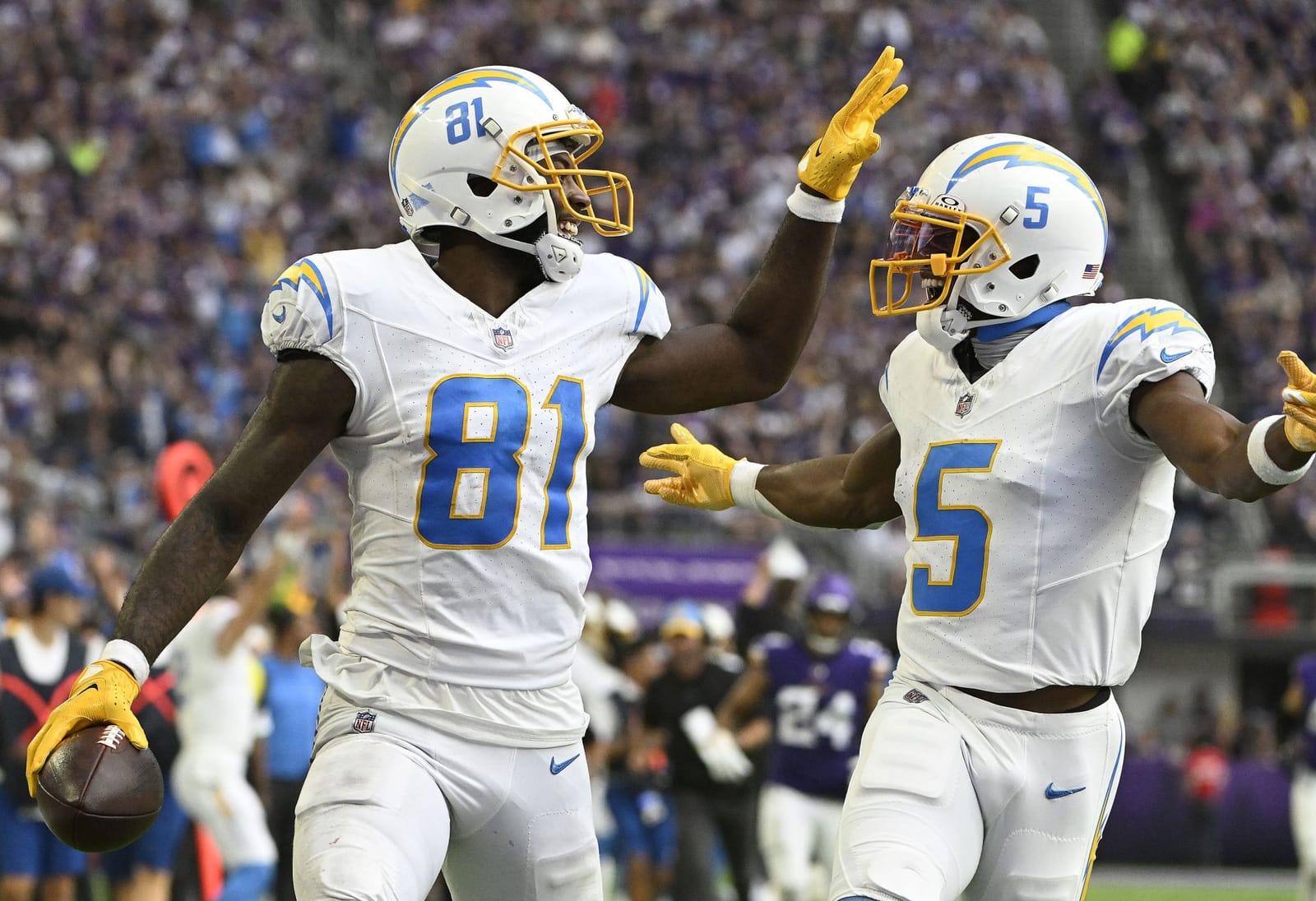 Mike Williams Profile - Bio, Game Log, Career Stats, Draft, College ...