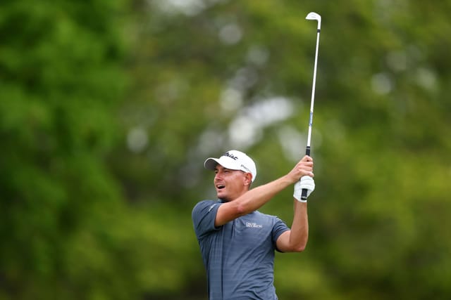 Watch: Jason Scrivener misses a hole-in-one by an inch at the party ...