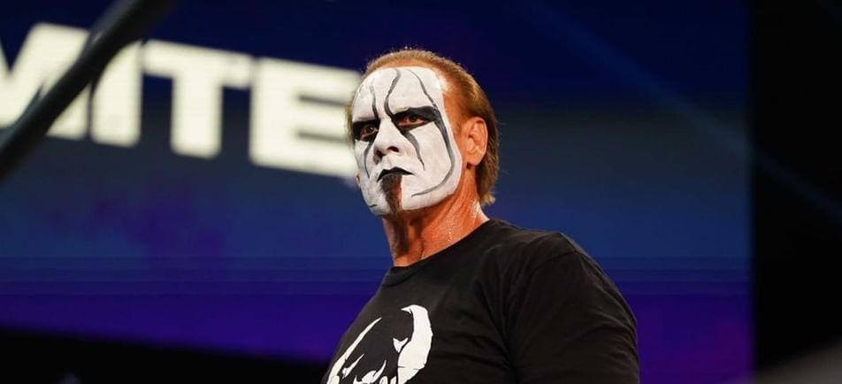 How tall is Sting?
