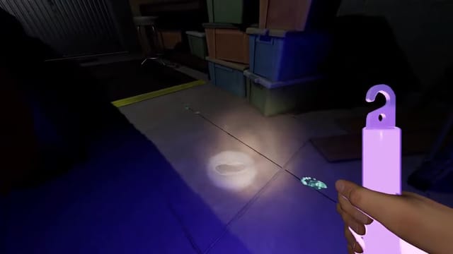 Phasmophobia: Every Tier 1 primary equipment and its features