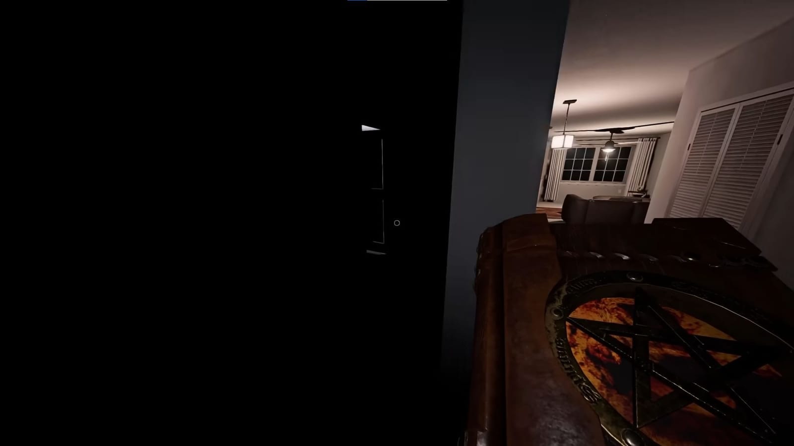 Phasmophobia: Every Tier 3 primary equipment and its features