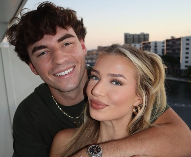 Who is Graham Mertz’s girlfriend? Meet Alexis Loomans