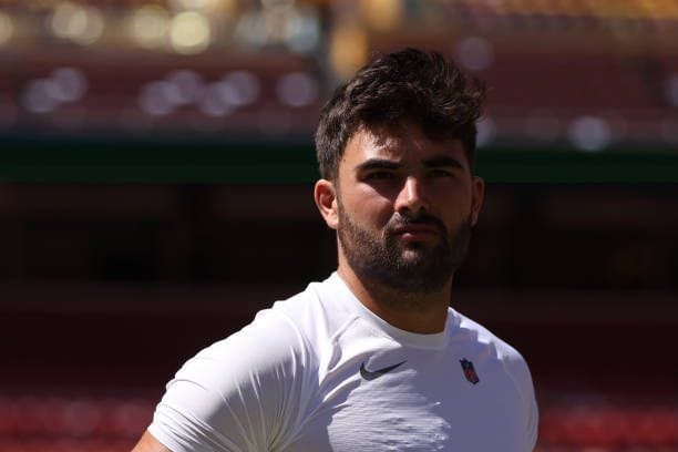 How much is Sam Howell's Contract?