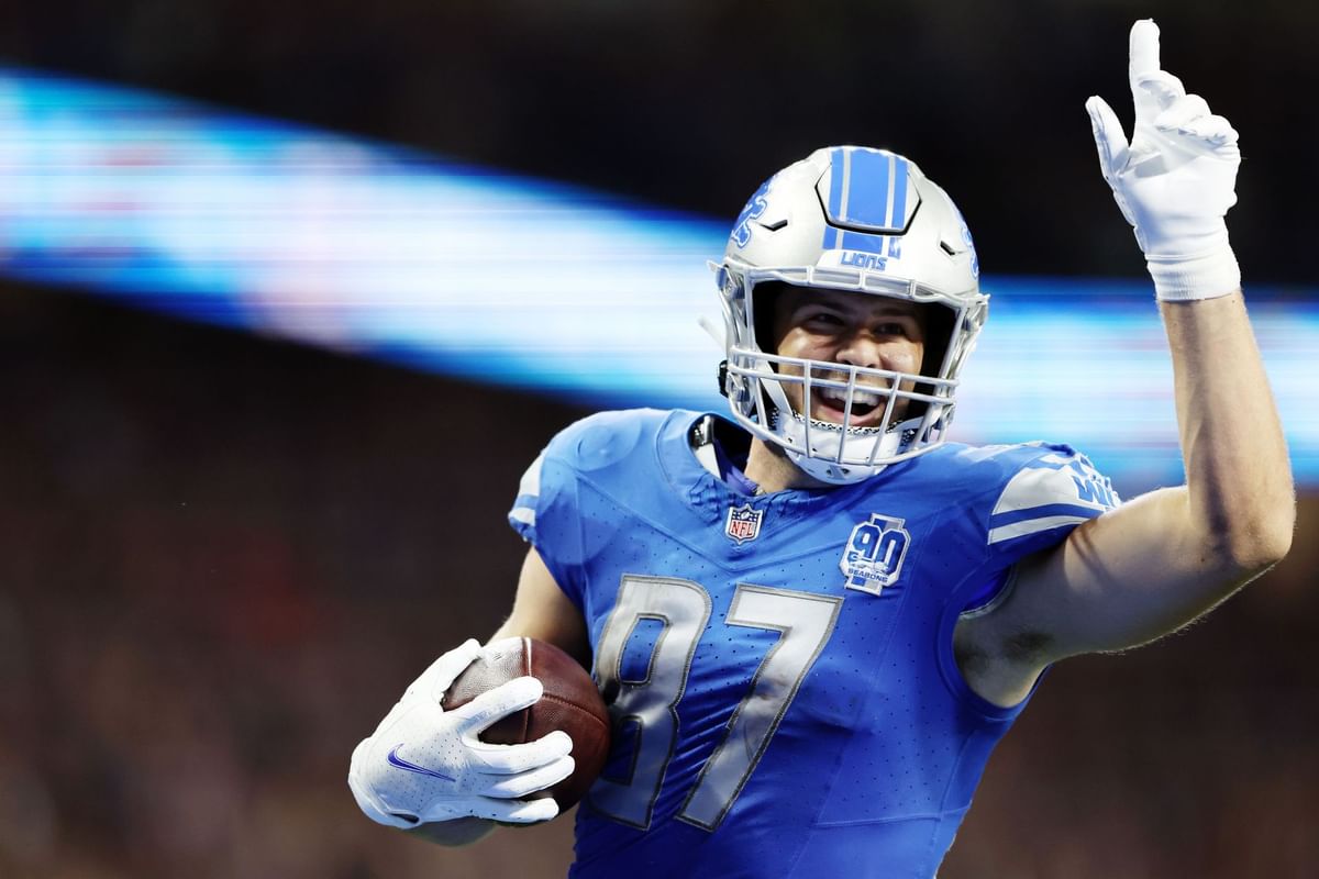 Sam LaPorta or Trey McBride: Who should I start in Week 11 Fantasy ...