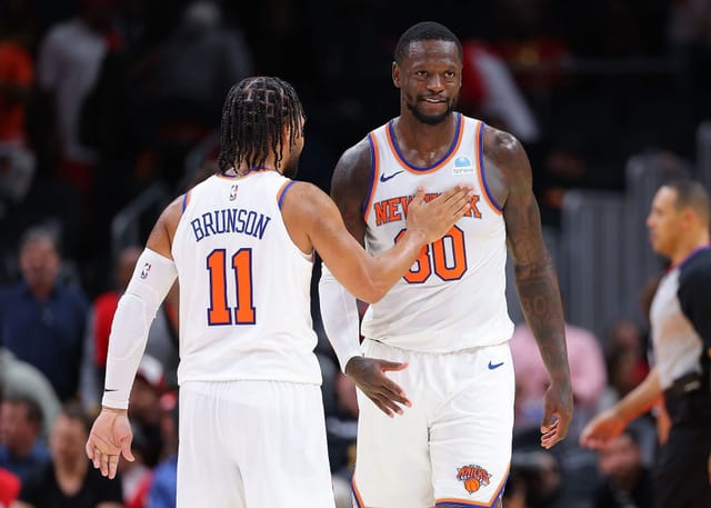 "Construction worker Randle": Fans brutally troll Julius Randle as ...