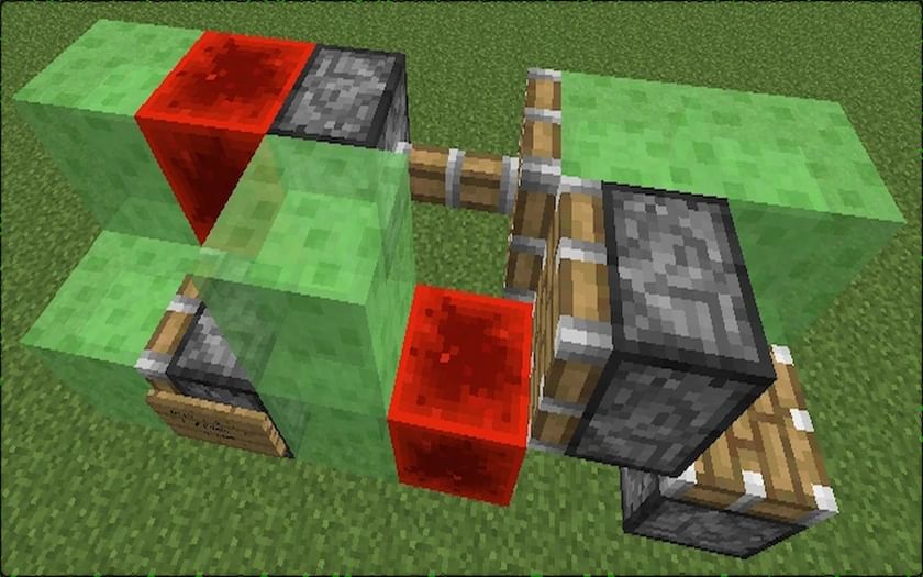 How to make a flying machine in Minecraft Bedrock Edition