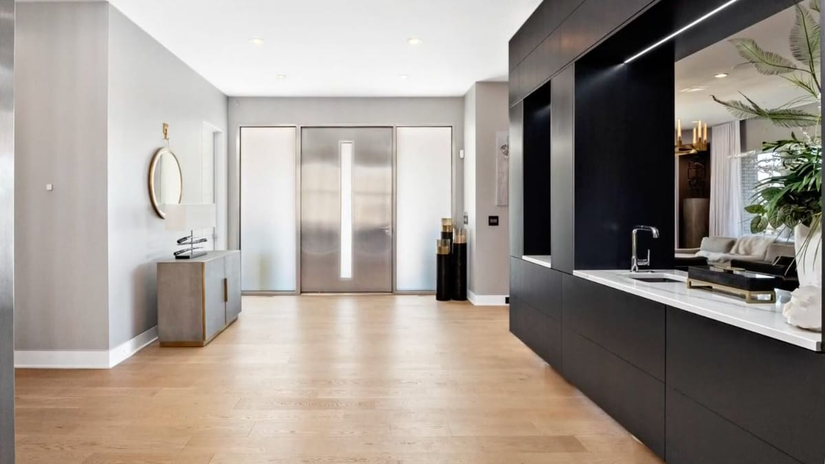 Inside Dexter Fowler’s former $2,600,000 Town and Country mansion, with ...