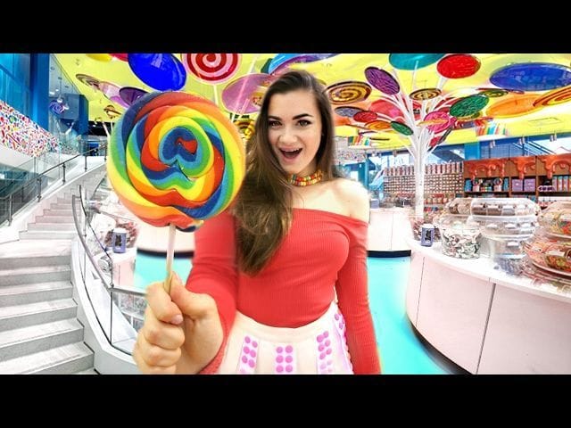 CloeCouture's Profile, Net Worth, Age, Height, Relationships, FAQs