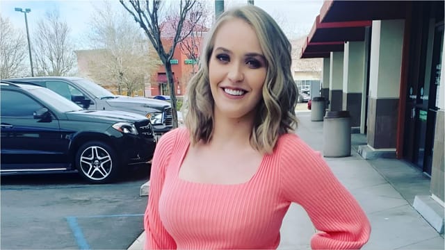 How much is Anna Chickadee Cardwell worth? Net worth explored as ...