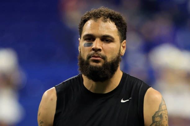 Who are Mike Evans’ Parents?