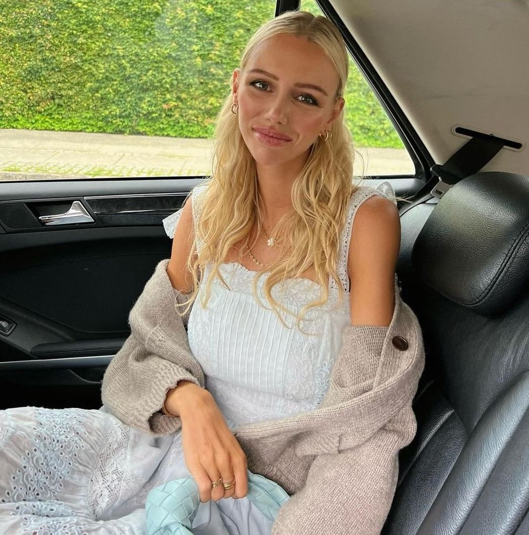 Who is Holger Rune's sister, Alma Nødskov Rune?