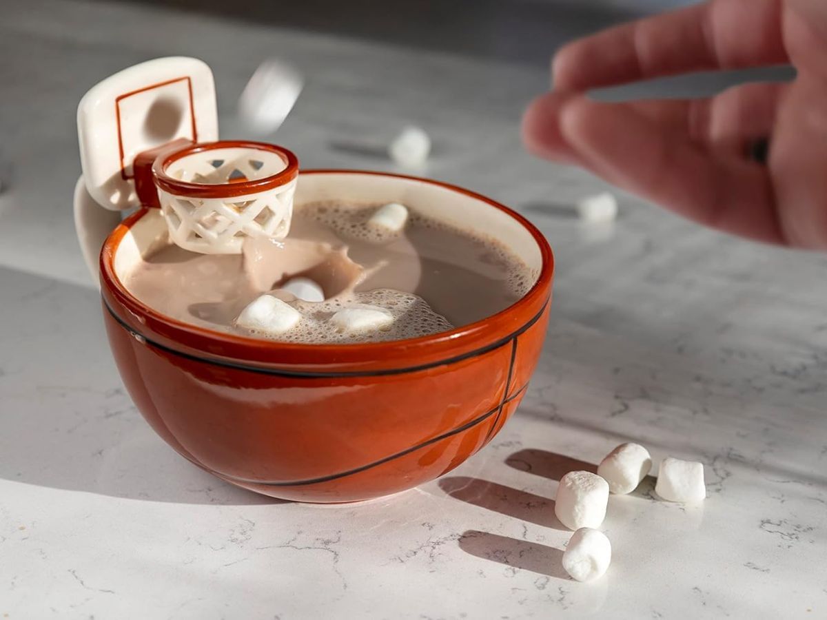 Holidays 2023: 10 best gifts for basketball players