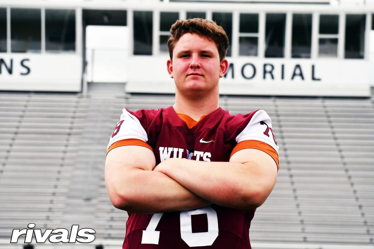 Who is Chad Lindberg Girlfriend?