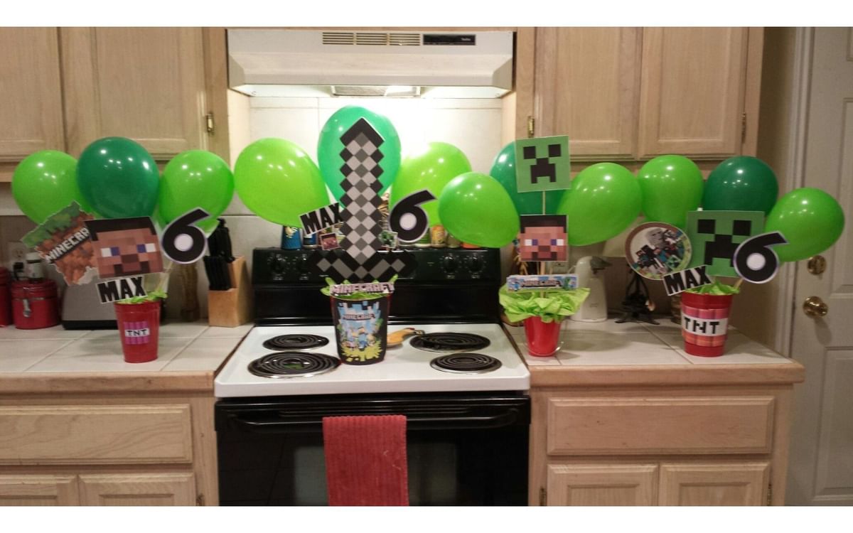 10 best Minecraft-themed decorations for birthdays