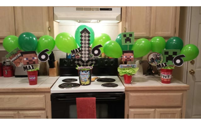 10 best Minecraft-themed decorations for birthdays
