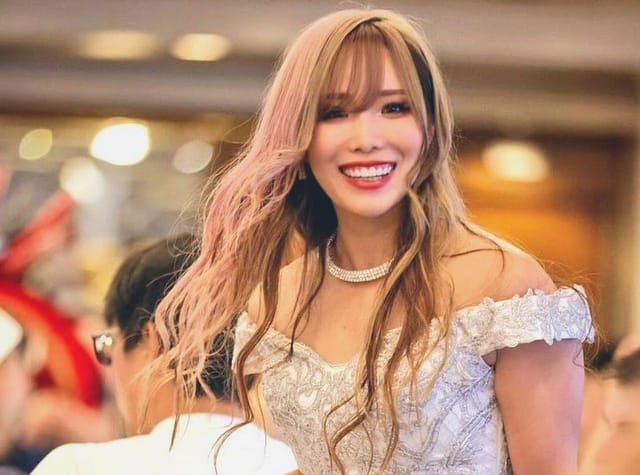 Who is Kairi Sane’s Husband?