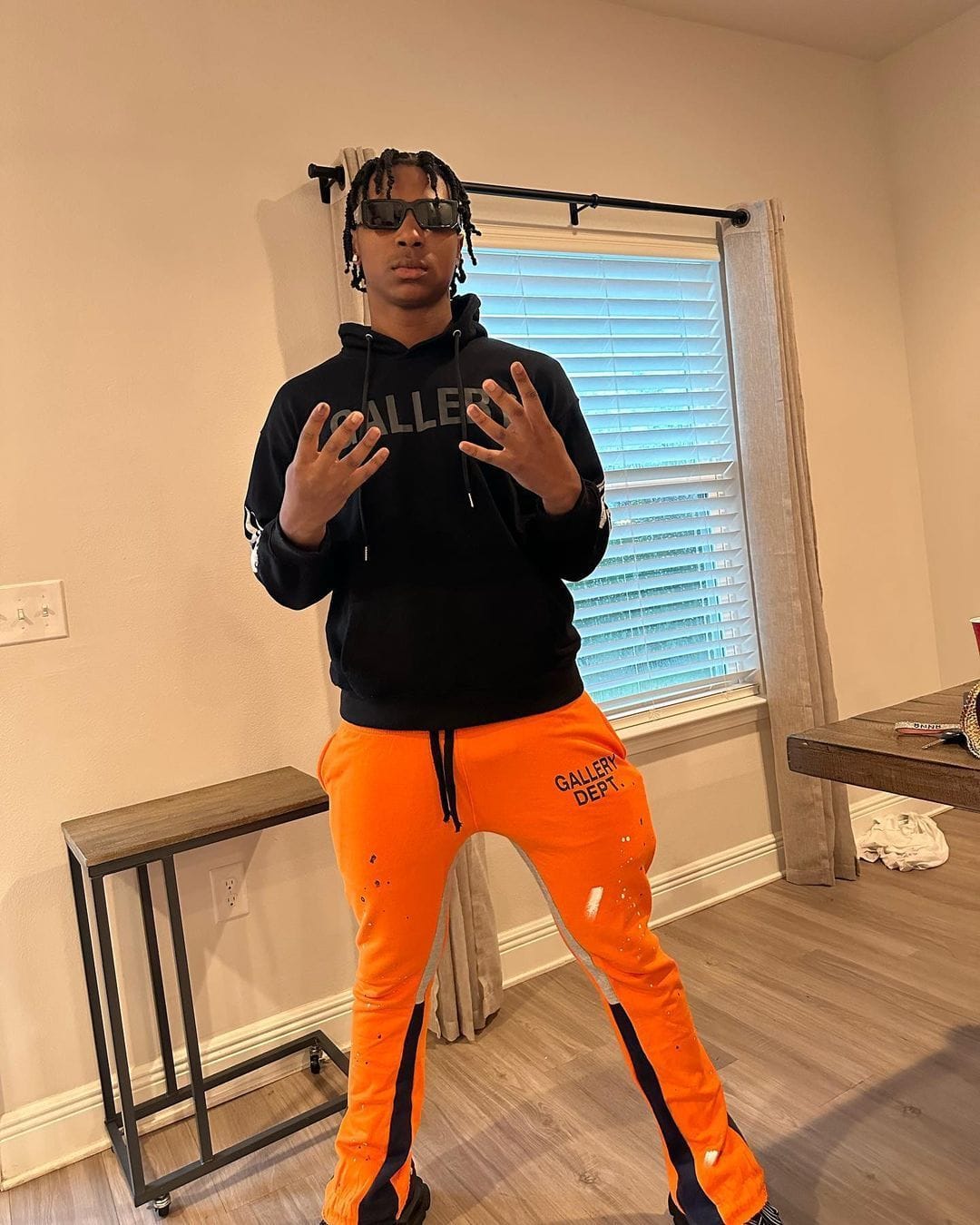 Who are Tony Mitchell's parents?