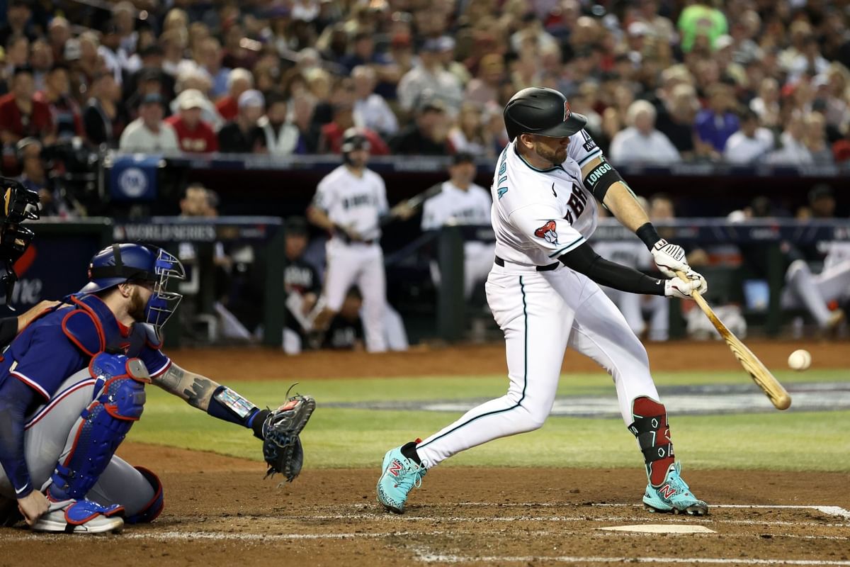 Who is Shaun Larkin? Exploring the career of Diamondbacks' latest ...
