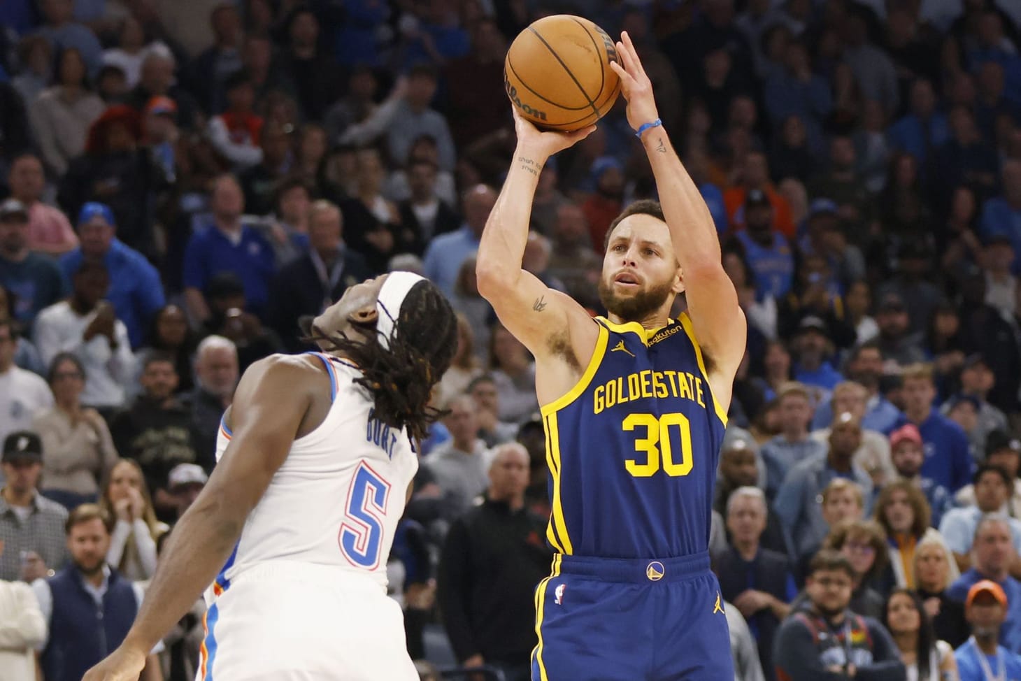 5 longest NBA streaks of consecutive games with a made 3-pointer ft ...