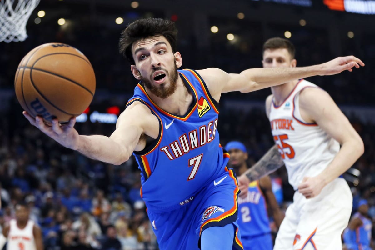 Watch: Chet Holmgren shows off his moves and dunks on whole Nuggets team