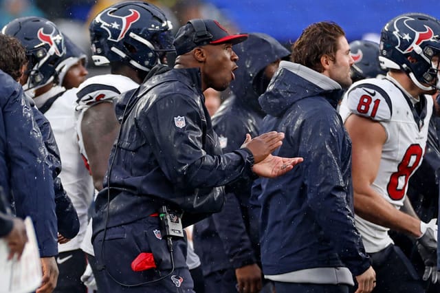 Are the Texans in the playoffs? Houston's playoff chances and odds explored for Week 17