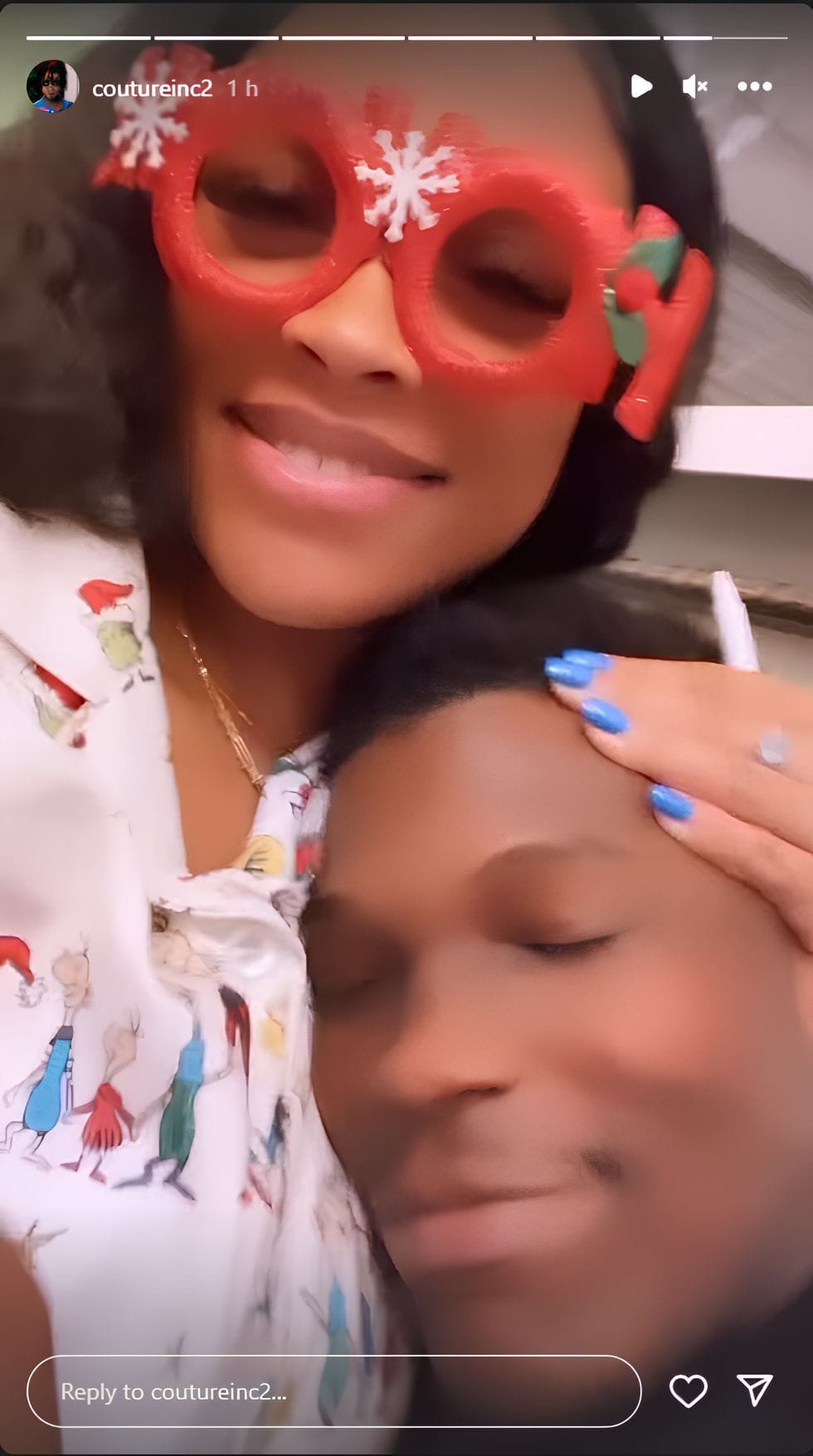 Anthony Edwards adorably snuggles up in baby mama Jeanine Robel’s arms ...