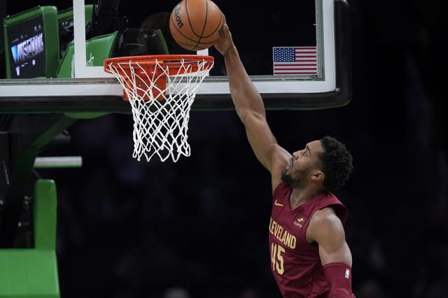 Is Donovan Mitchell playing tonight against Milwaukee Bucks? Latest ...