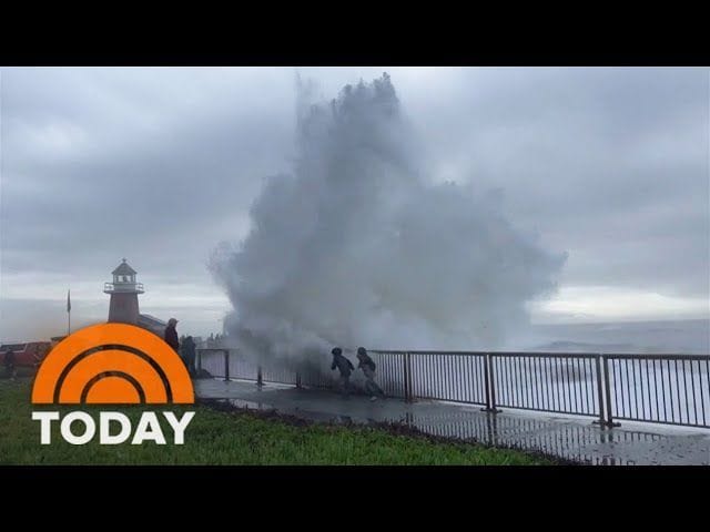 Rogue wave: What causes rogue waves? 9 hospitalized as video in Ventura ...