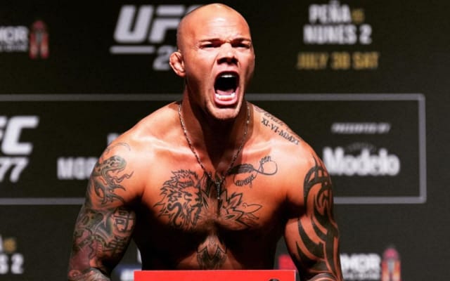 Anthony Smith - Latest news and Profile