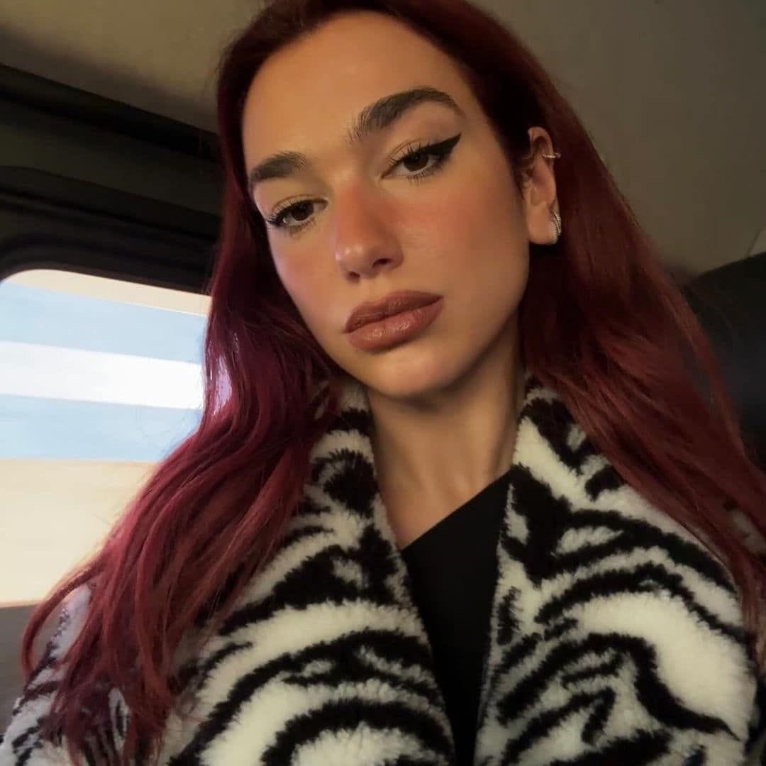 How old is Dua Lipa?