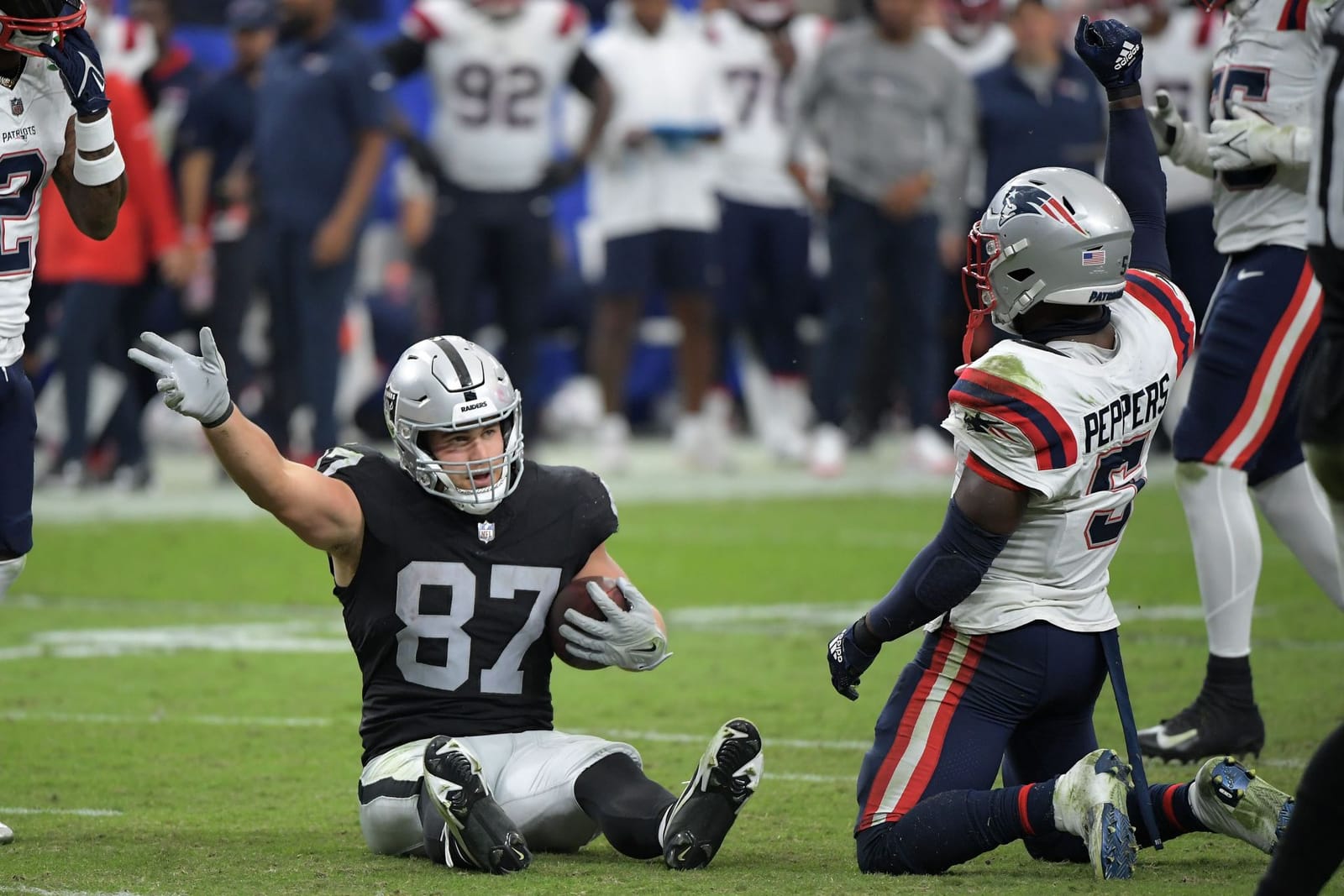 Gerald Everett or Michael Mayer: Who should I start in TNF Week 15 ...