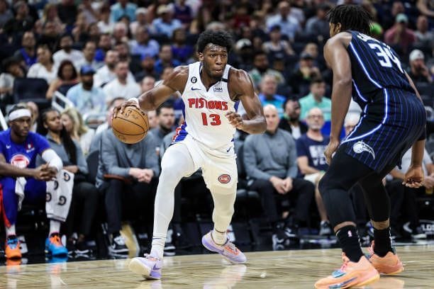 How tall is James Wiseman?