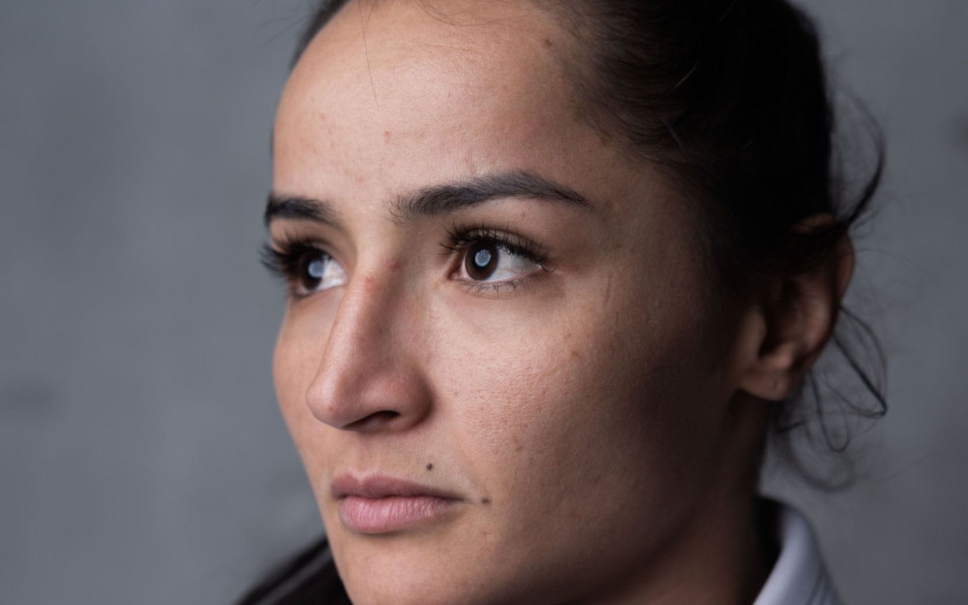 UFC Vegas 83: Female UFC rookie Talita Alencar gives teary-eyed four ...