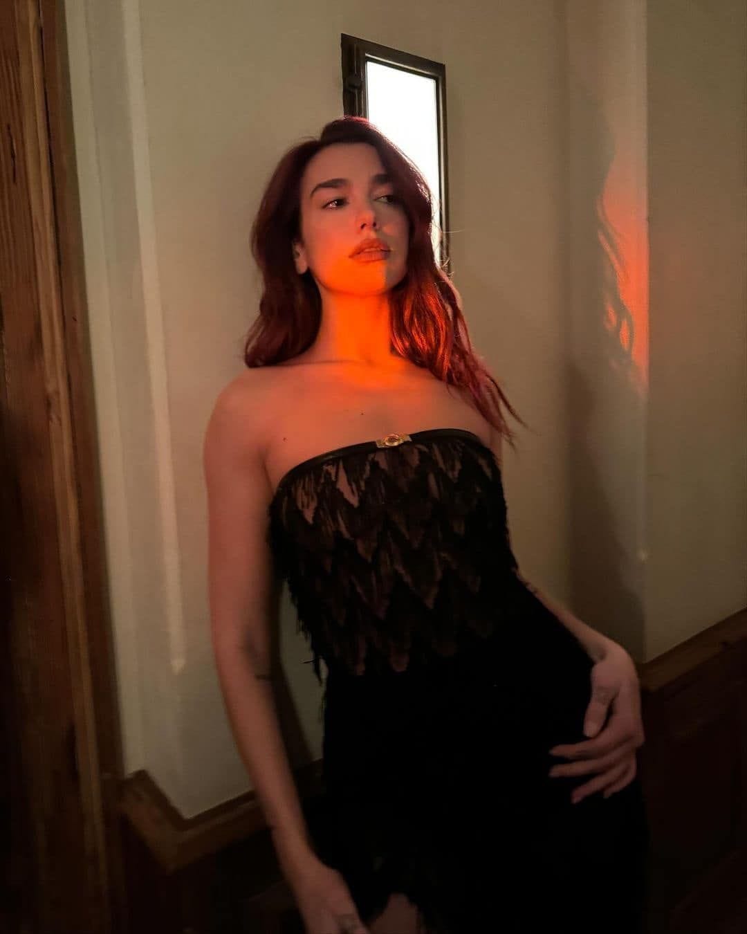 How old is Dua Lipa?