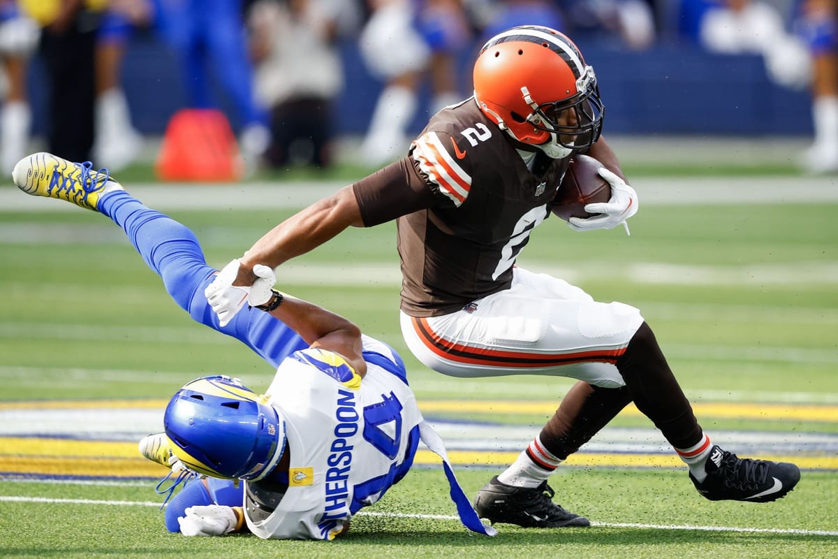 Amari Cooper or DeAndre Hopkins: Who should I start in Fantasy Football ...