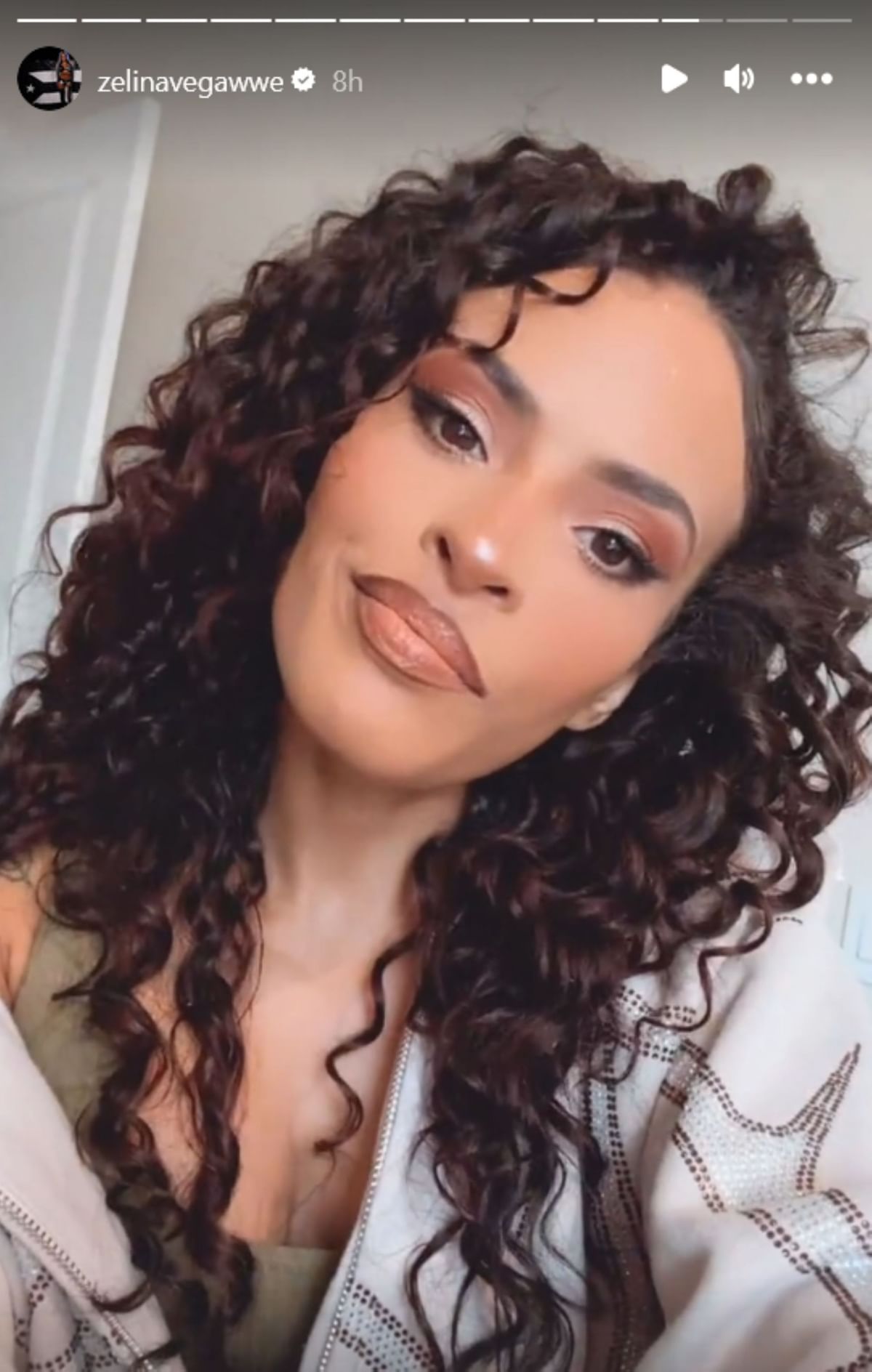 Watch: Zelina Vega shows off stunning new look