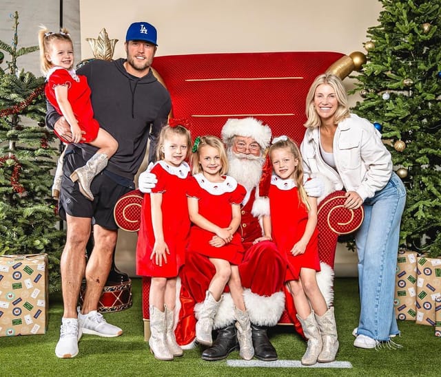 Matthew Stafford and wife Kelly celebrate Christmas eve with family ...