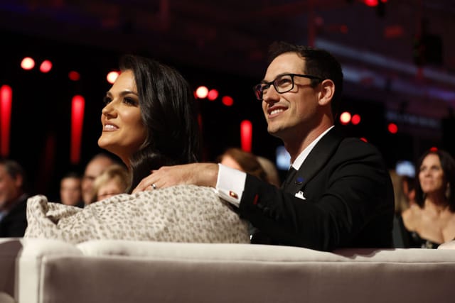 A look back at when Joey Logano's wife Brittany recognized the Team ...