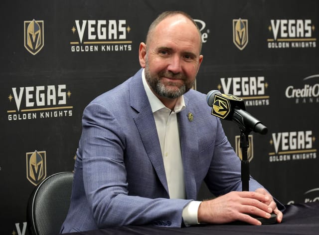 Peter DeBoer Family : Wife, Children, Parents.
