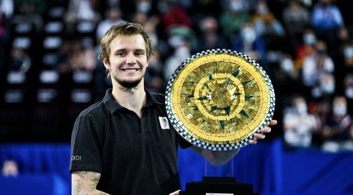 Does Alexander Bublik Have a Coach?