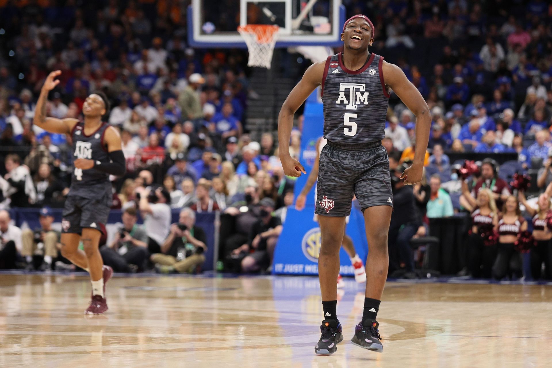 What college did Wade Taylor play for? | Get to Know Wade Taylor's ...