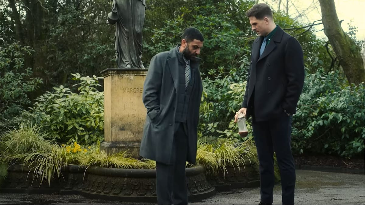 What is wrong with the Detective in Fool Me Once? Kierce's illness ...