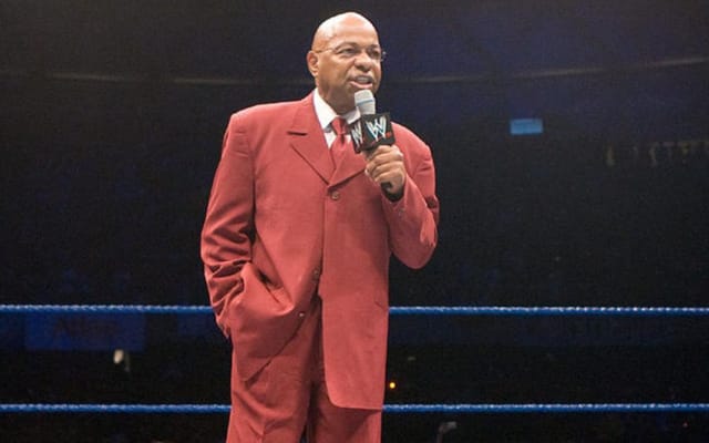 Teddy Long says he's impressed with record-breaking RAW star after an ...