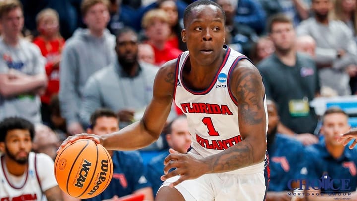 Johnell Davis Nil Deal, Net Worth in 2024, Salary, Endorsements ...