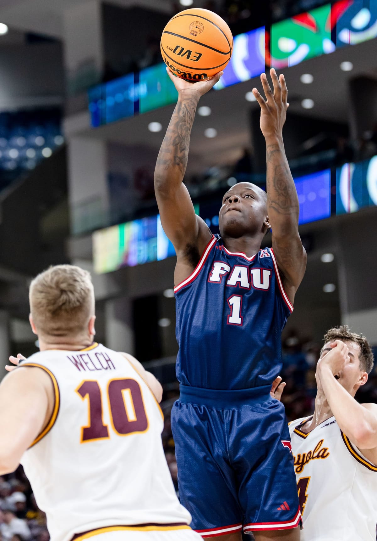 What college did Johnell Davis play for? | Get to Know Johnell Davis's ...